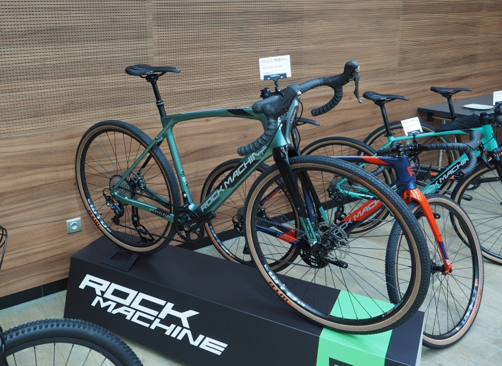 Rock Machine nespí! - iVELO