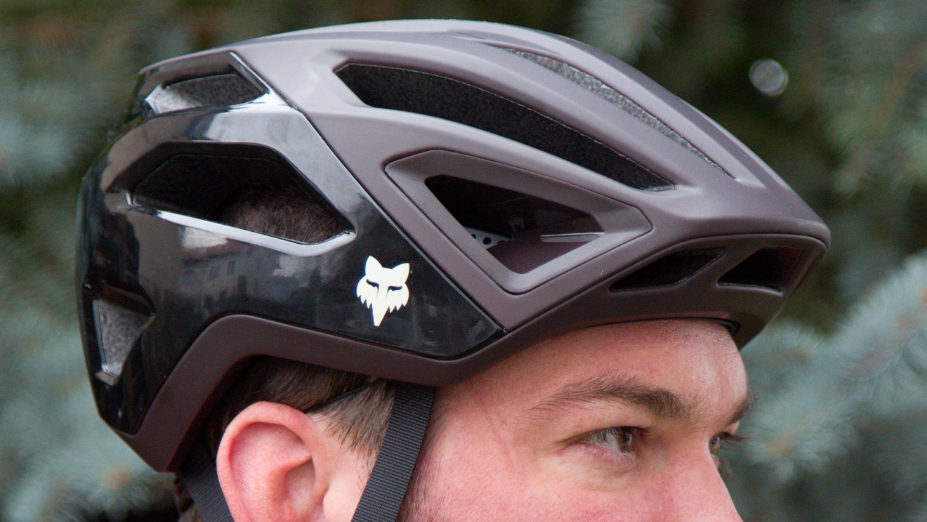 TEST: přilba Fox Racing Crossframe Pro - iVELO